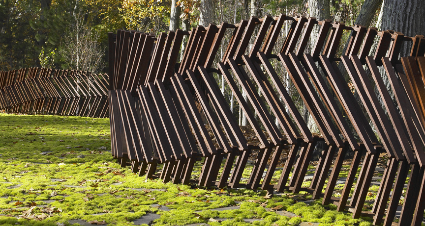 Dwell: These 15 Modern Fences Bring a Whole New Meaning to Curb Appeal ...